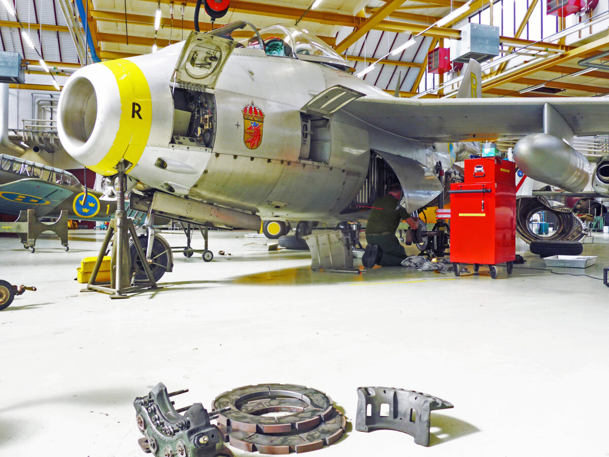 J29 TUNNAN – Swedish Airforce Historic Flight